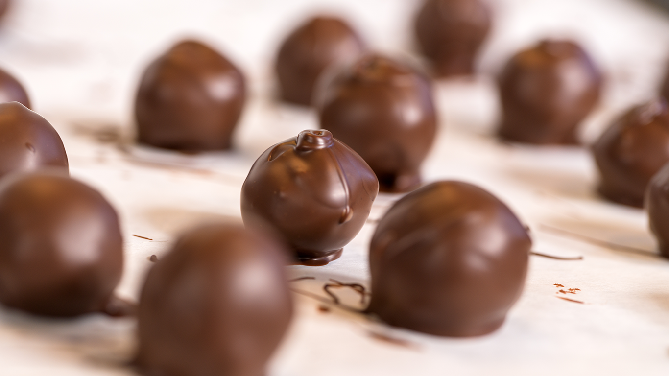 How To Dip Coated Centers in Chocolate – Ragged Coast Chocolates
