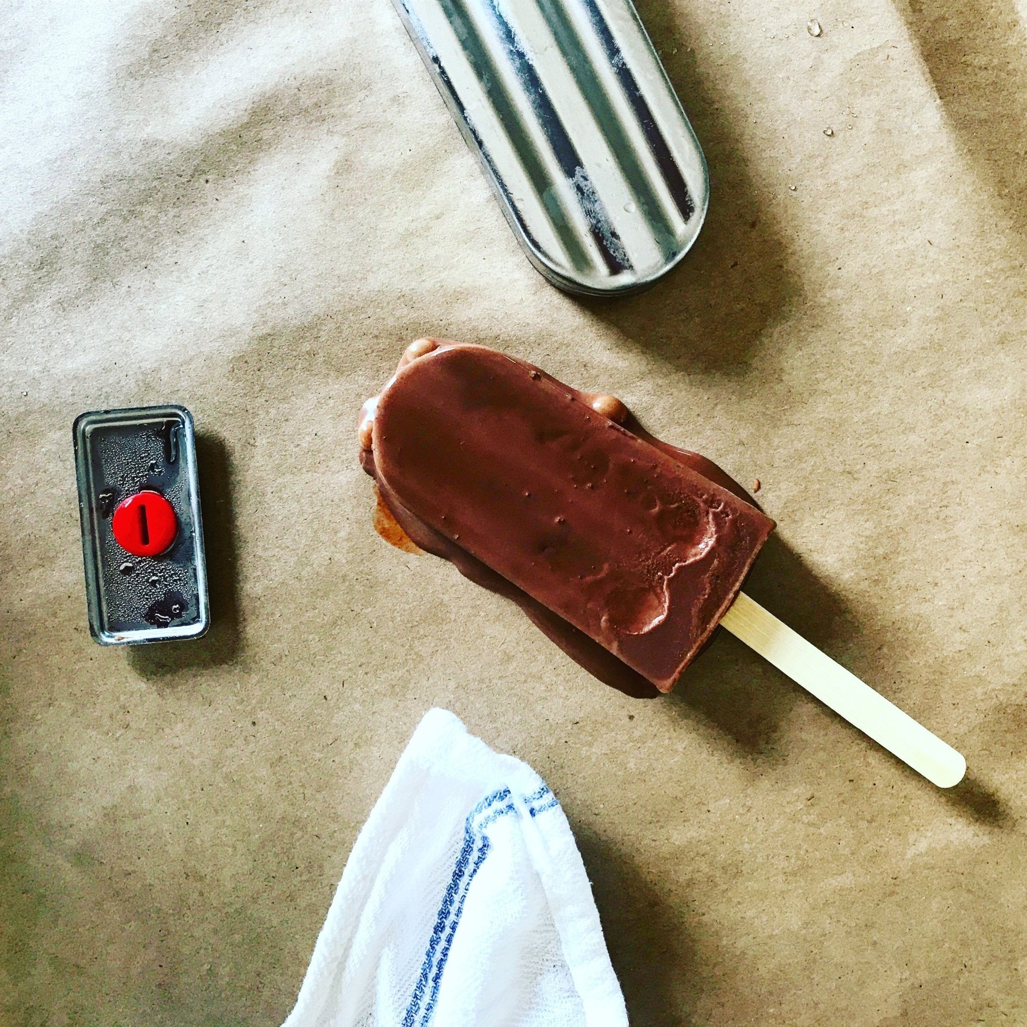 Recipe: 4 ingredients and 2 steps to Dreamy, Creamy Chocolate Popsicle ...